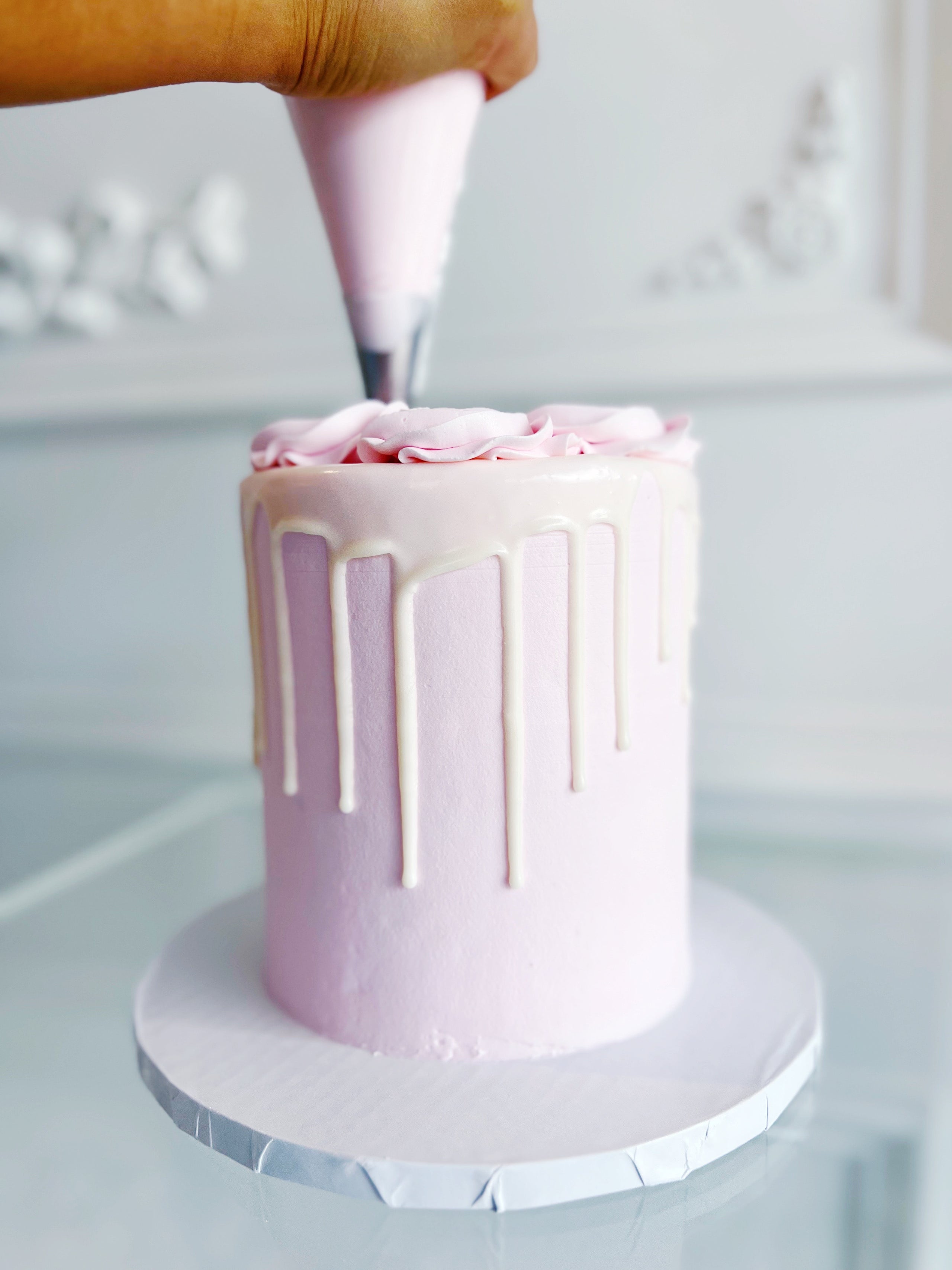 Design Your Own Cake! | Southern Belle’s Cakery